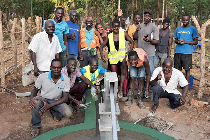 Rebuilding villages in Northern Uganda one well at a time - SEG
